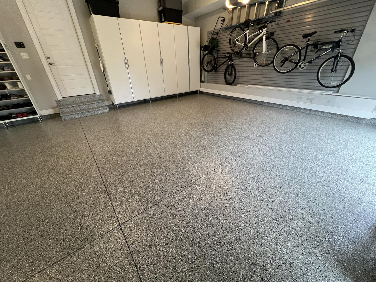 Transform Your Garage with Garage Force Dayton's Full Chip System ...